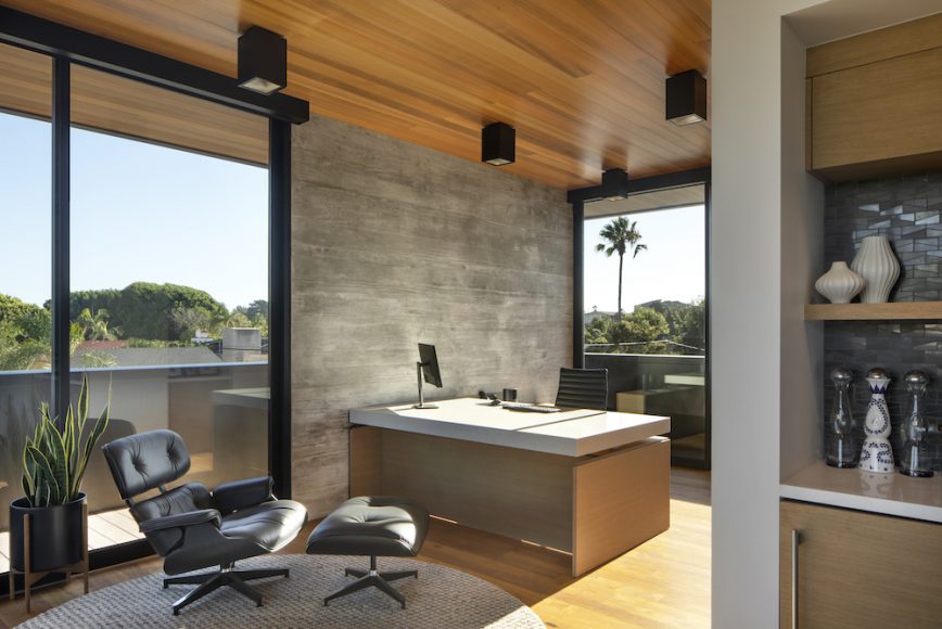 This Relaxed & Beachy California Office Space By Blitz Explores Dualities