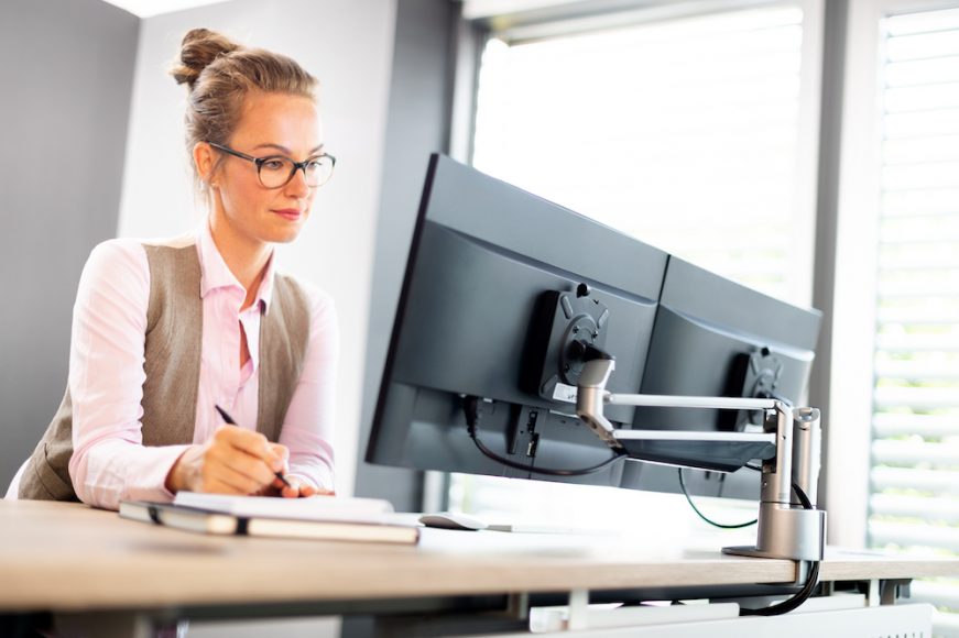 Novus CLU Monitor Arms Are The Key To Workday Comfort