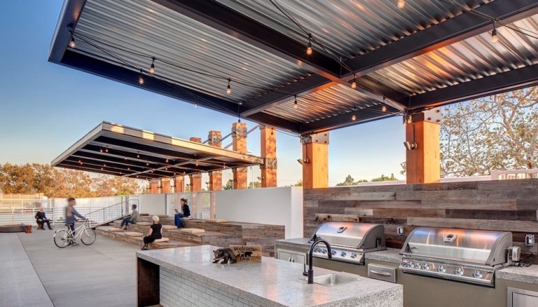 Adaptive Reuse: Transforming Aging Buildings into Modern Workplaces