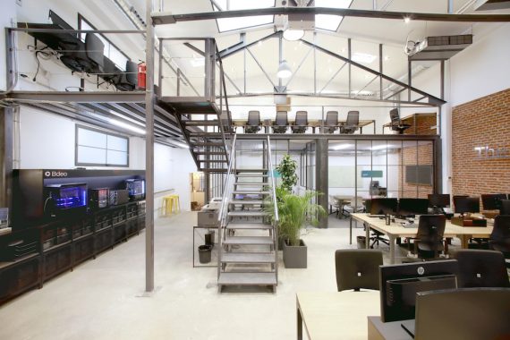 Step inside Bdeo's New, Flexible Madrid Office by 2BOLD