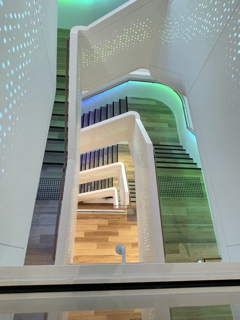 Take a Tour of Microsoft Australia's Fully Immersive Space By GroupGSA