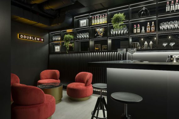 AB Games By Bolshakova Interiors: A Sophisticated and Colorful Kyiv HQ