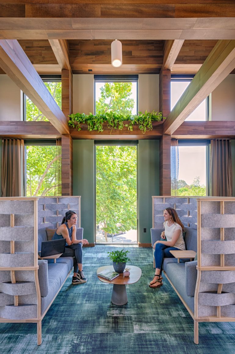 How Ecological Design Builds a Bridge Between Indoor and Outdoor Lives
