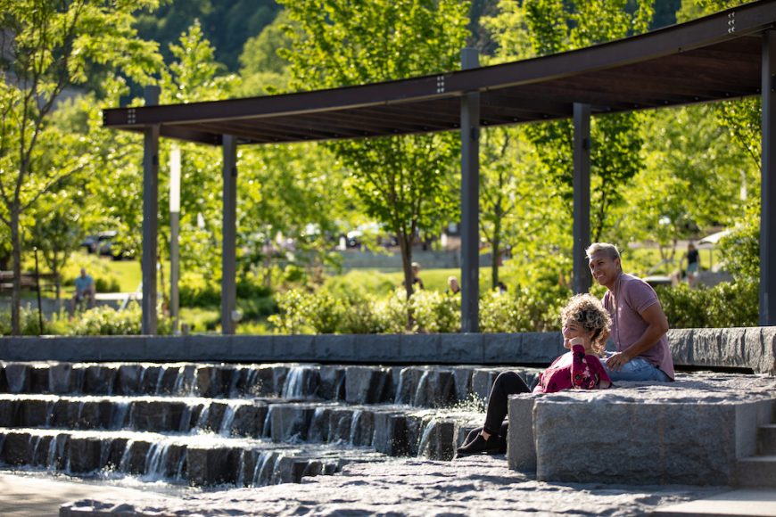 As hybrid work models prevail, focus shifts to flex and outdoor workspaces