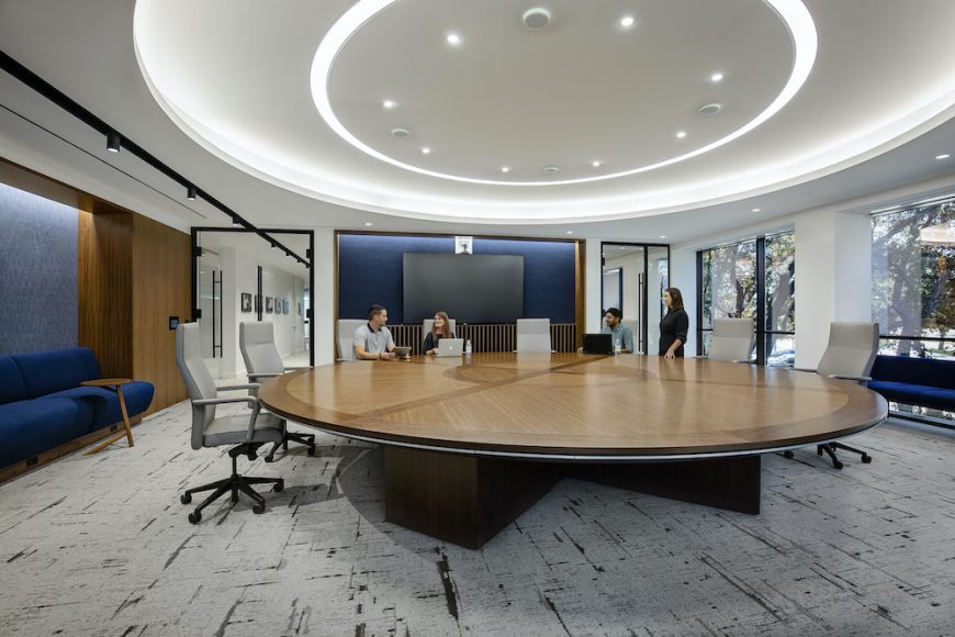 Gensler Modernizes NDBT's Dallas Headquarters And Banking Center