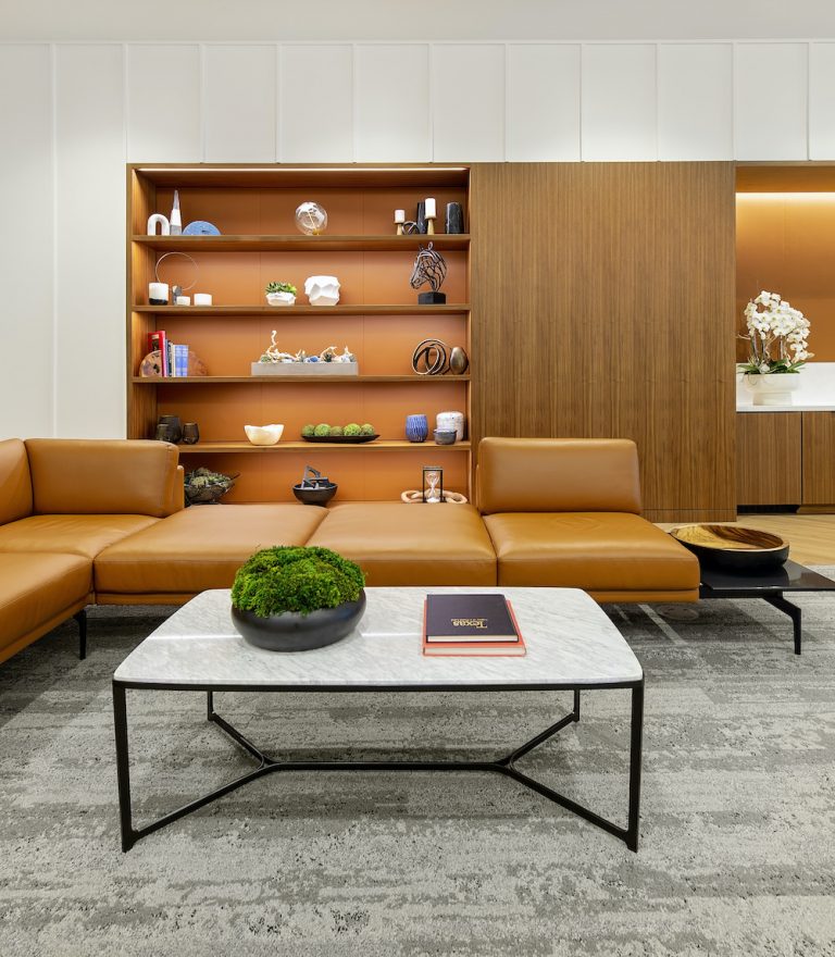 Gensler Modernizes NDBT's Dallas Headquarters And Banking Center