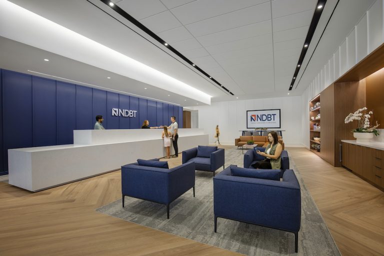 Gensler Modernizes NDBT's Dallas Headquarters And Banking Center