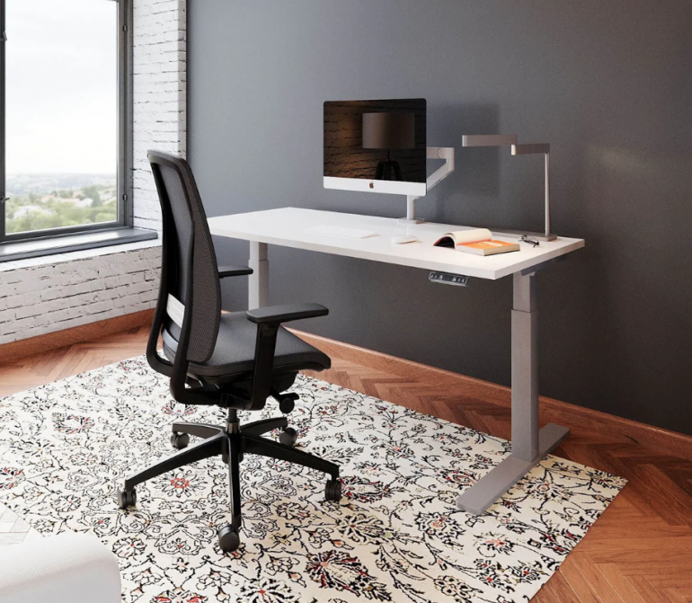 From Office to Home: WDM Reviews Sit-Stand Desks
