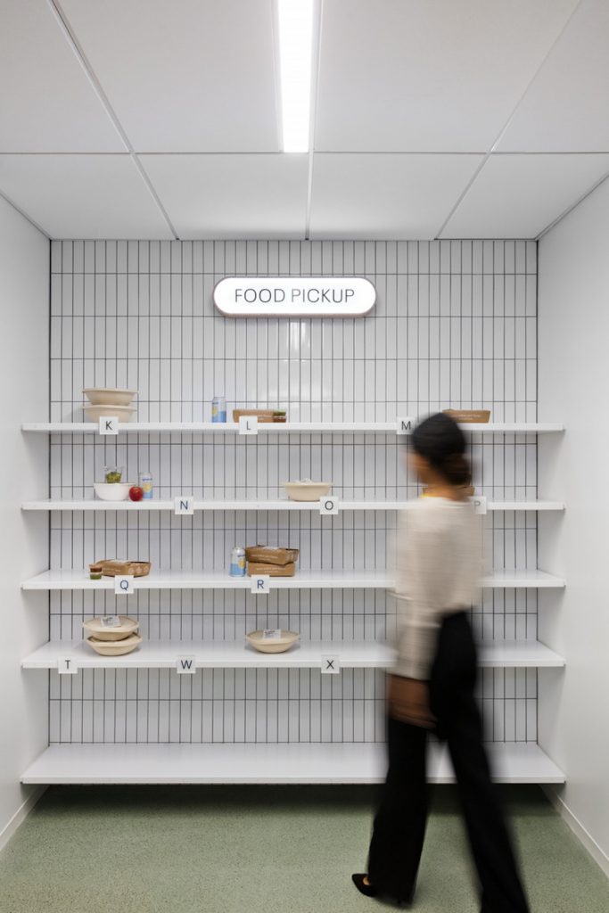 Take A Tour Of United's Instagrammable Amenity Hub In Chicago