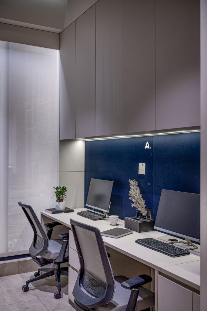 Take a Tour of Arcedior's Modern, Bright Workspace