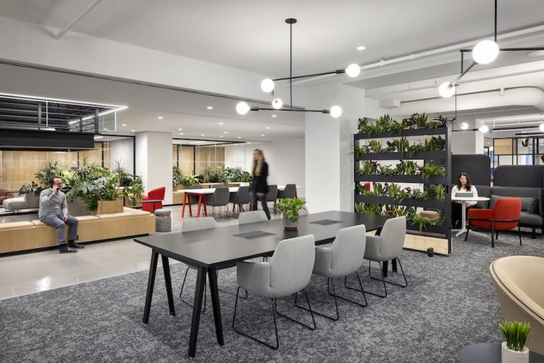 Integrating ESG-Minded Strategies in the Workplace