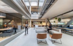 Stantec Gives UC Davis Health A Space Filled With Natural Light