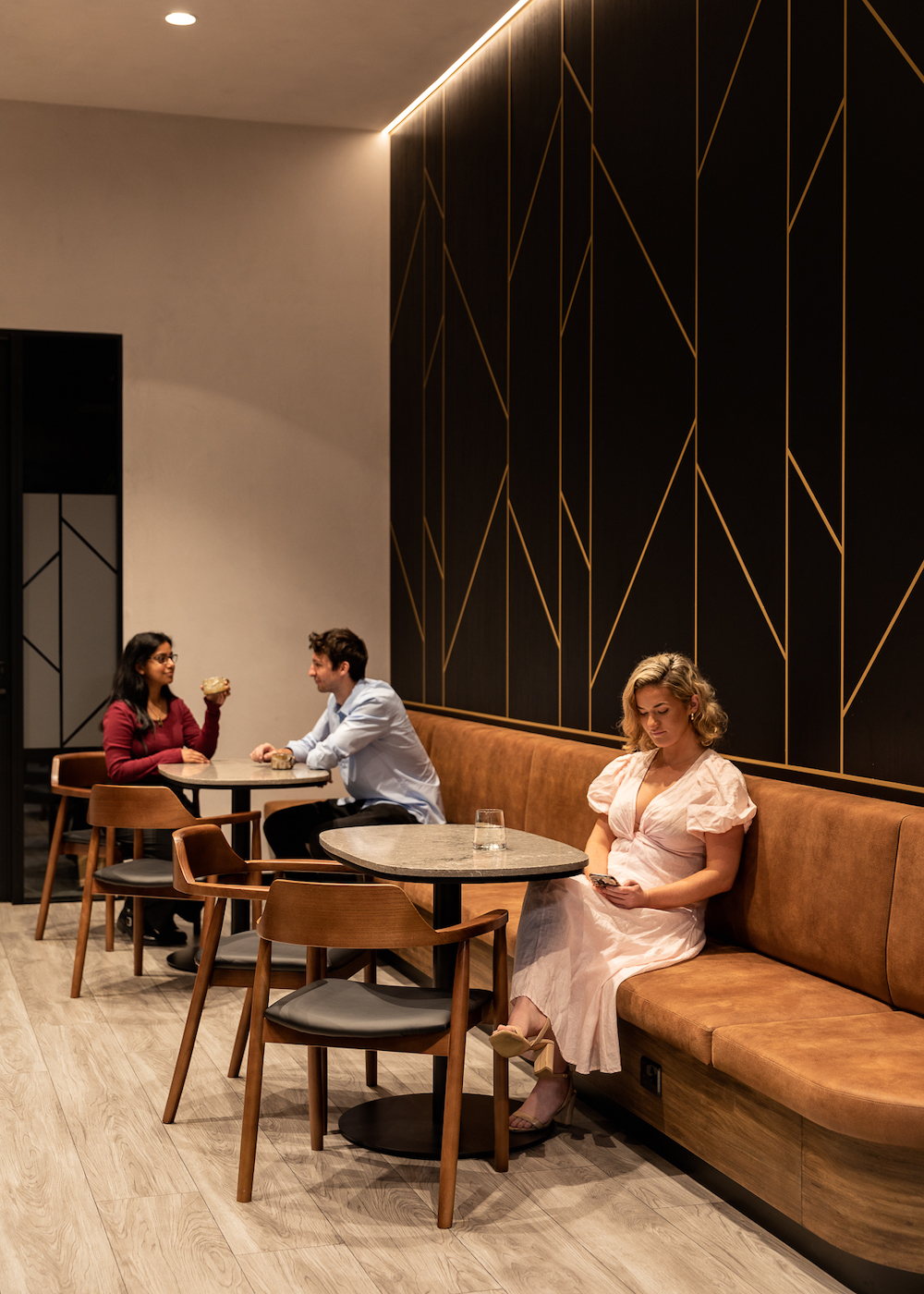 Take a Tour of Livefirm's Moody Auckland Offices by Cachet Group - Work ...