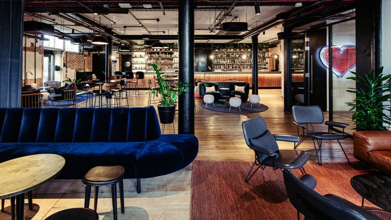 Workplace Hospitality: The New Vertical On The Horizon - Work Design ...