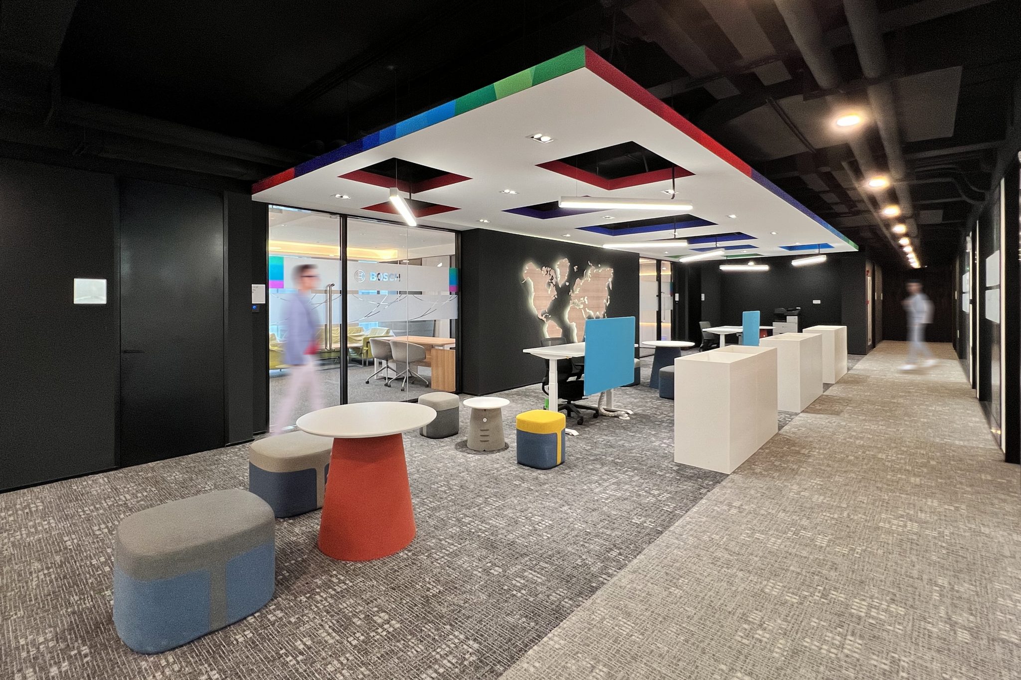 Integrating Corporate Identity into a BOSCH's Shenzhen Office by LxB ...