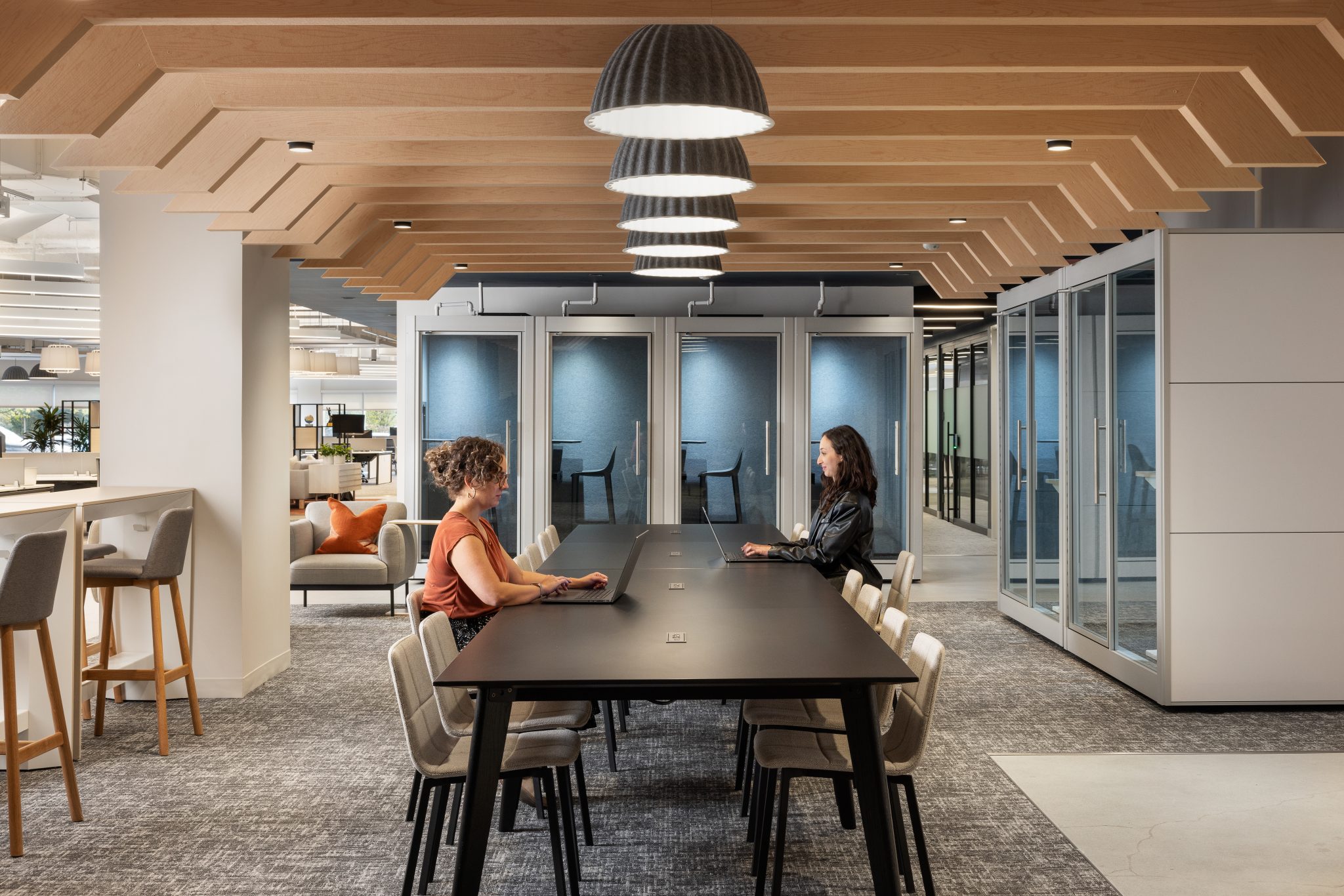Two Cities are Better Than One - Tour Omnicom's Melville, NY Office ...