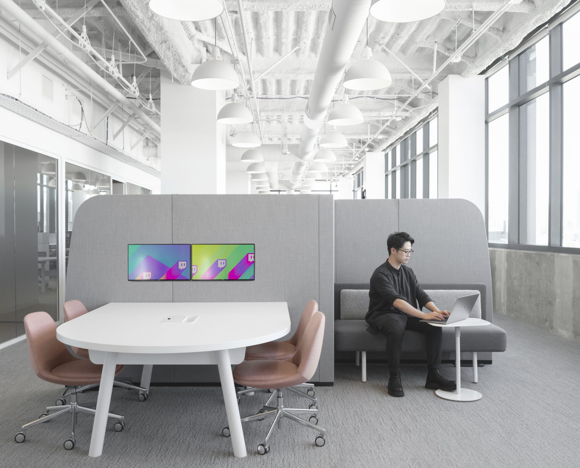 The Shift to Extremes: Rethinking Office Design - Work Design Magazine