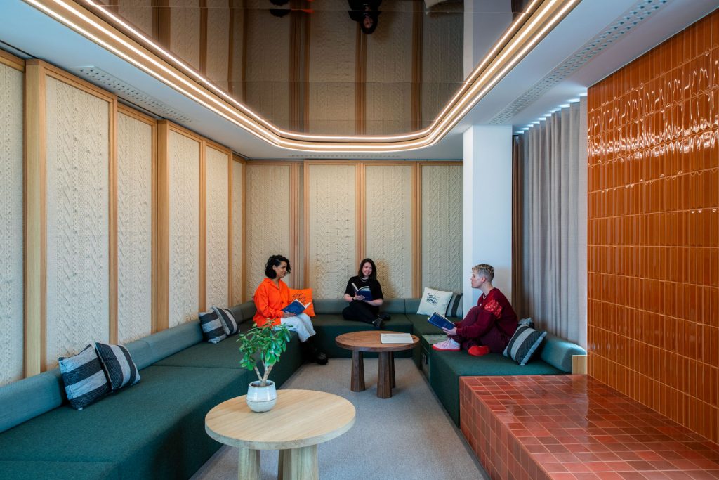 Etsy Dublin Weaves Irish Craft Into the Workplace - Work Design Magazine